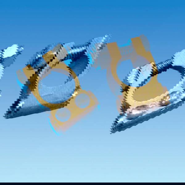 Brass Battery Clamp Set | Chase Outdoors